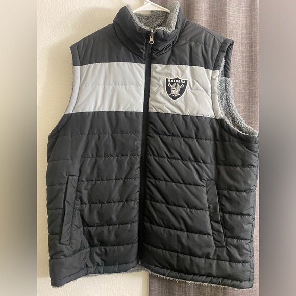 NFL | Jackets & Coats | Oakland Raiders Reversible Sherpa Vest | Poshmark